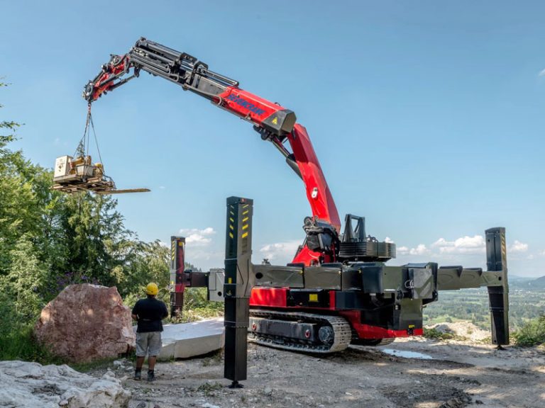 Mini Crawler Crane SS8.0 Shipped to Turkey - SEVENCRANE-Henan Seven ...